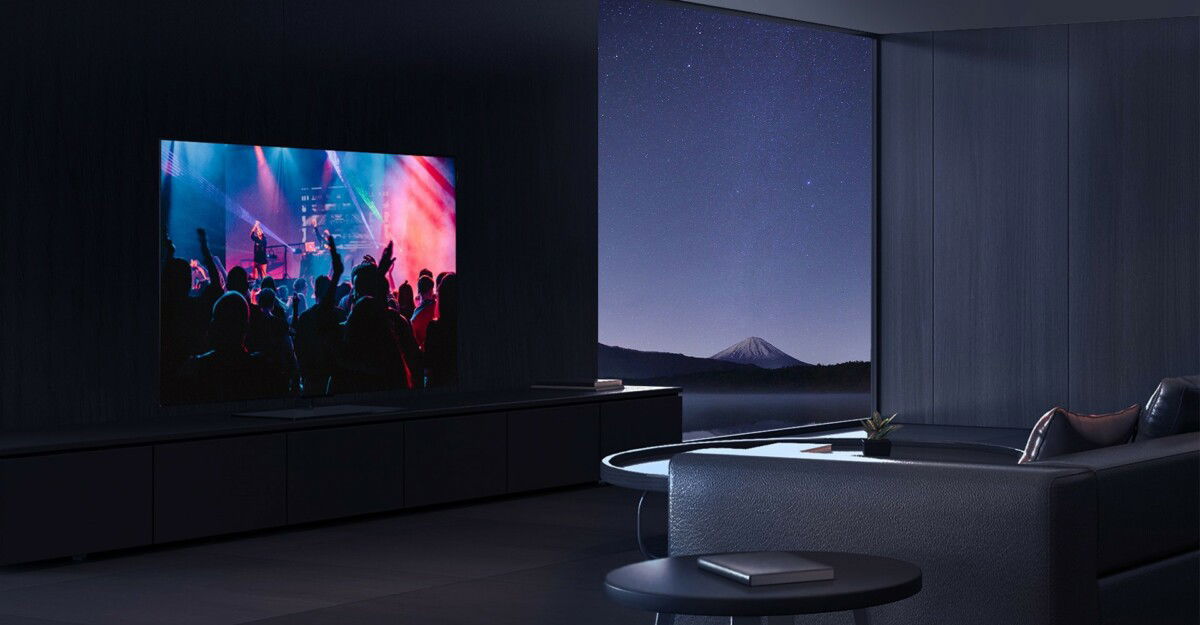 SKYWORTH W82: características de la Smart TV OLED curva abatible