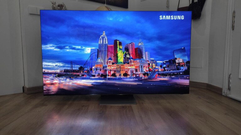 Samsung Neo QLED QN900A: unboxing y primeras impresiones