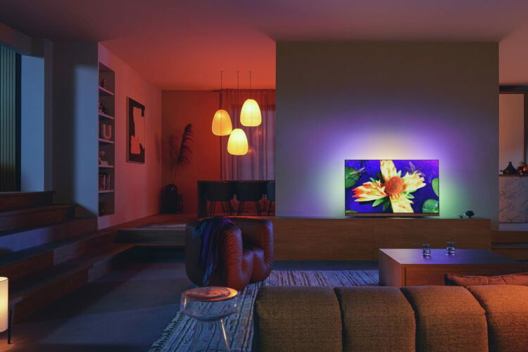 Philips presenta sus nuevas Smart TV OLED premium con Ambilight ...