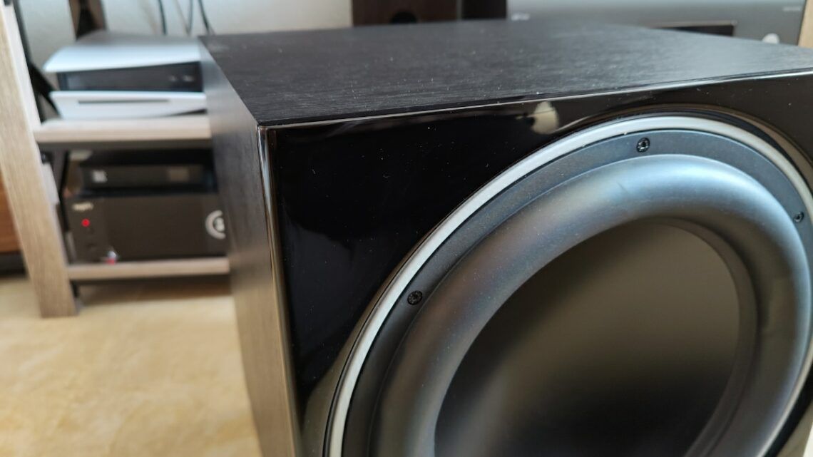 Dali SUB K-14 F, análisis: un subwoofer potente y rápido con un diseño ...