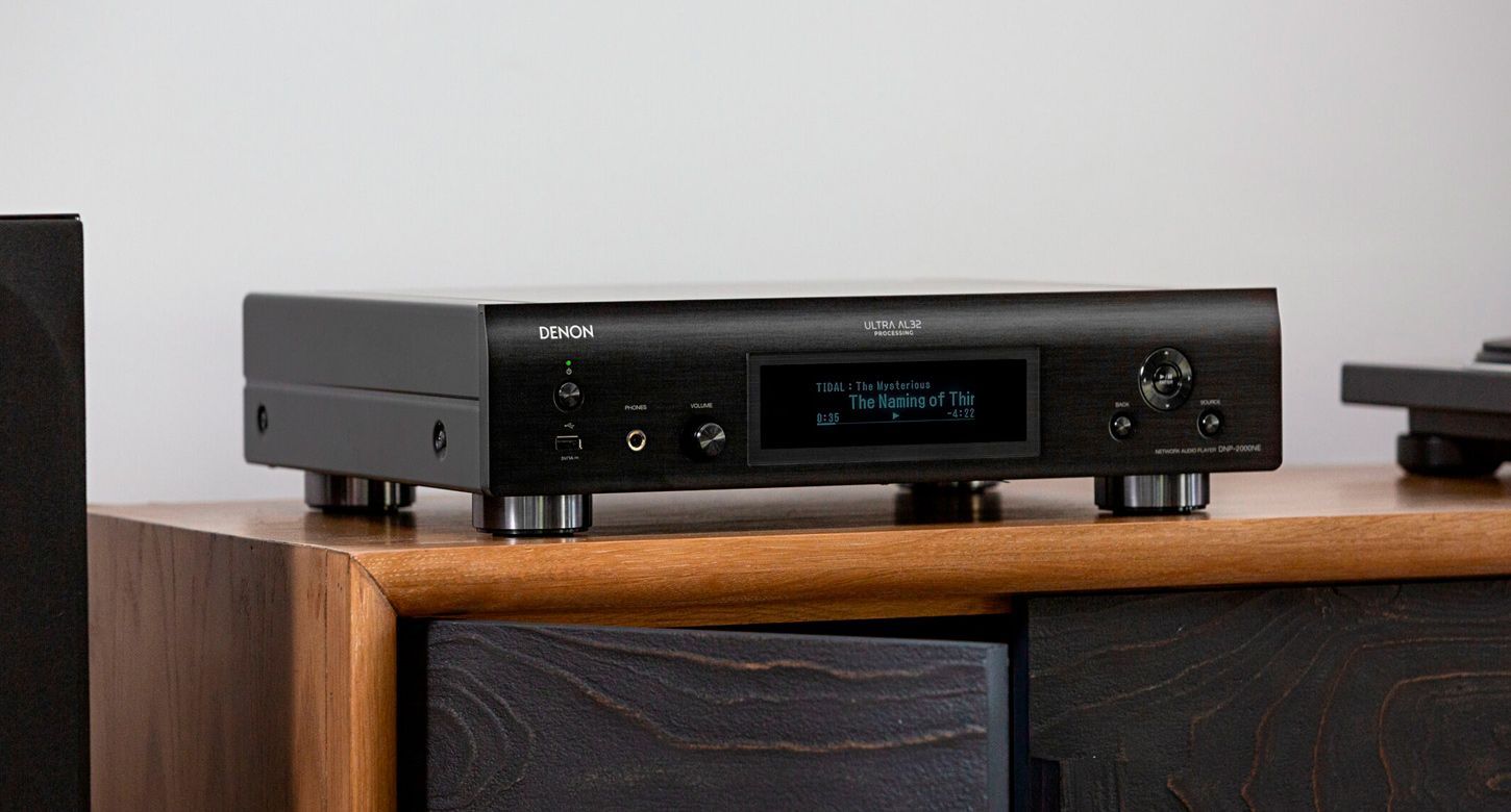 Denon lanza su nuevo reproductor streamer Hi-Fi DNP-2000NE con soporte HEOS