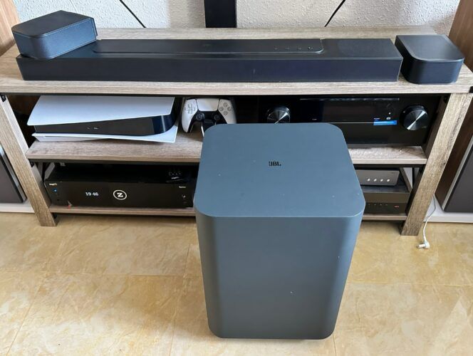 JBL Bar 1000, análisis: sonido y funciones mejoradas manteniendo los altavoces desmontables
