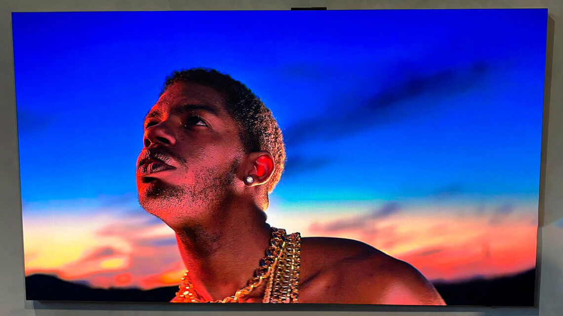 Samsung ha lanzado por fin su televisor Micro LED de 114 pulgadas. Este ...