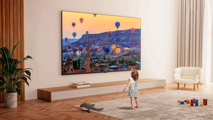 Proyector de tiro ultracorto o tele gigante, ¿qué es mejor para ...