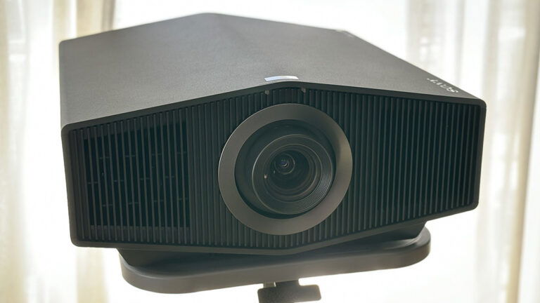 Sony BRAVIA Projector 9 (VPL-XW8100ES) review: puro espectáculo