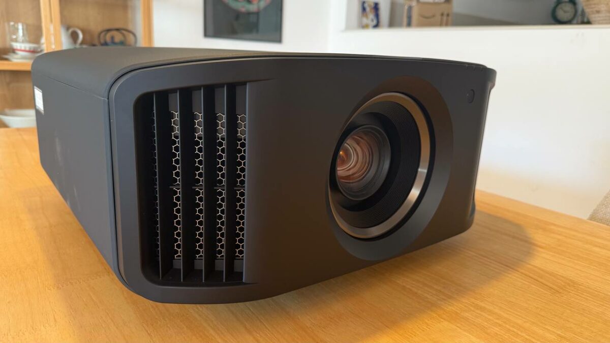 Proyector JVC NZ800 análisis: review con características ...